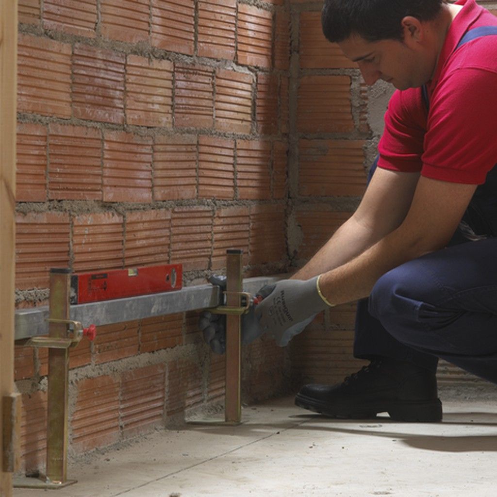 Accessories for laying ceramic tiles — Bricowork